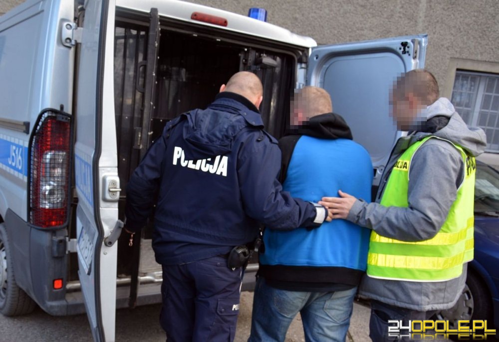 Pijany kierowca TIR-a jechał autostradą pod prąd - Wiadomości Pijany kierowca TIR-a jechał autostradą pod prąd - Wiadomości
