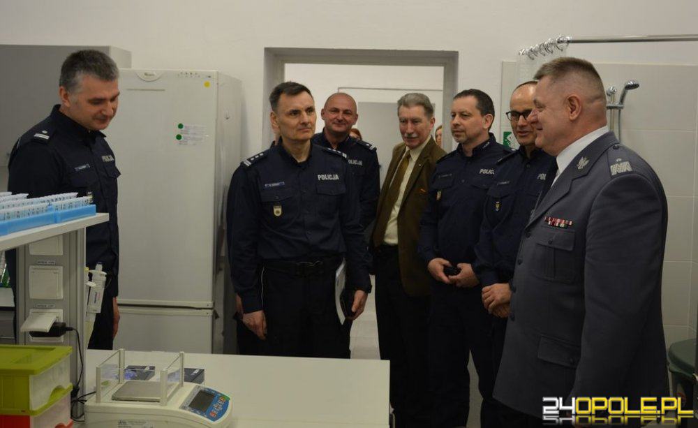 Otwarcie nowych pracowni laboratoryjnych w KWP Opole - Wiadomości