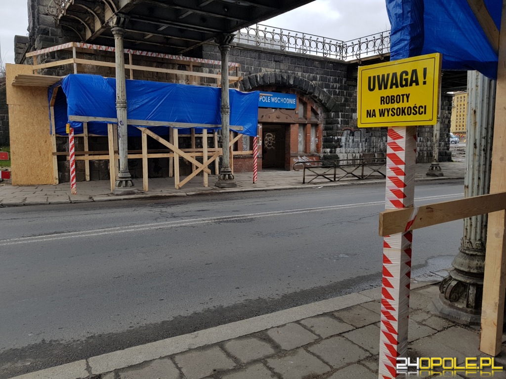 Uwaga kierowcy! Od poniedziałku nie przejedziemy pod wiaduktem na Oleskiej, ale tylko w nocy ...