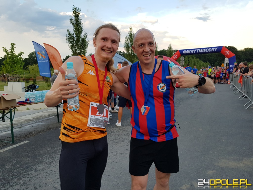 Kończy 77 lat i przechodzi drugą młodość. Za nami urodzinowy Bieg Odry ...