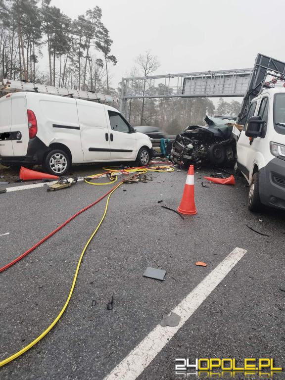 Tragiczny wypadek na A4. Nie żyją dwie osoby - Wiadomości Tragiczny wypadek na A4. Nie żyją dwie osoby - Wiadomości