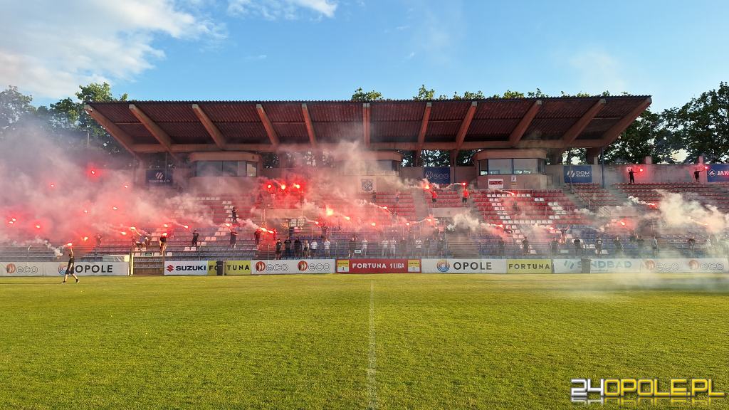 Dziś kończy 78 lat, a emanuje młodością. Kibice zorganizowali urodziny ...
