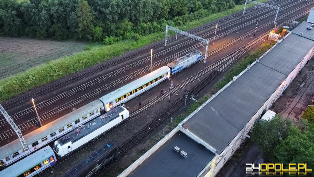 Awaria linii trakcyjnej na stacji Opole Zachodnie. Pasażerowie muszą czekać - Wiadomości